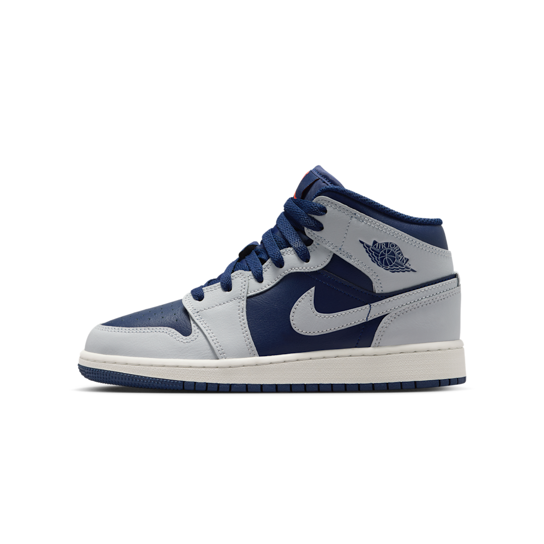 Air Jordan 1 Mid Blue Void (DQ8423-403) - Sneak
