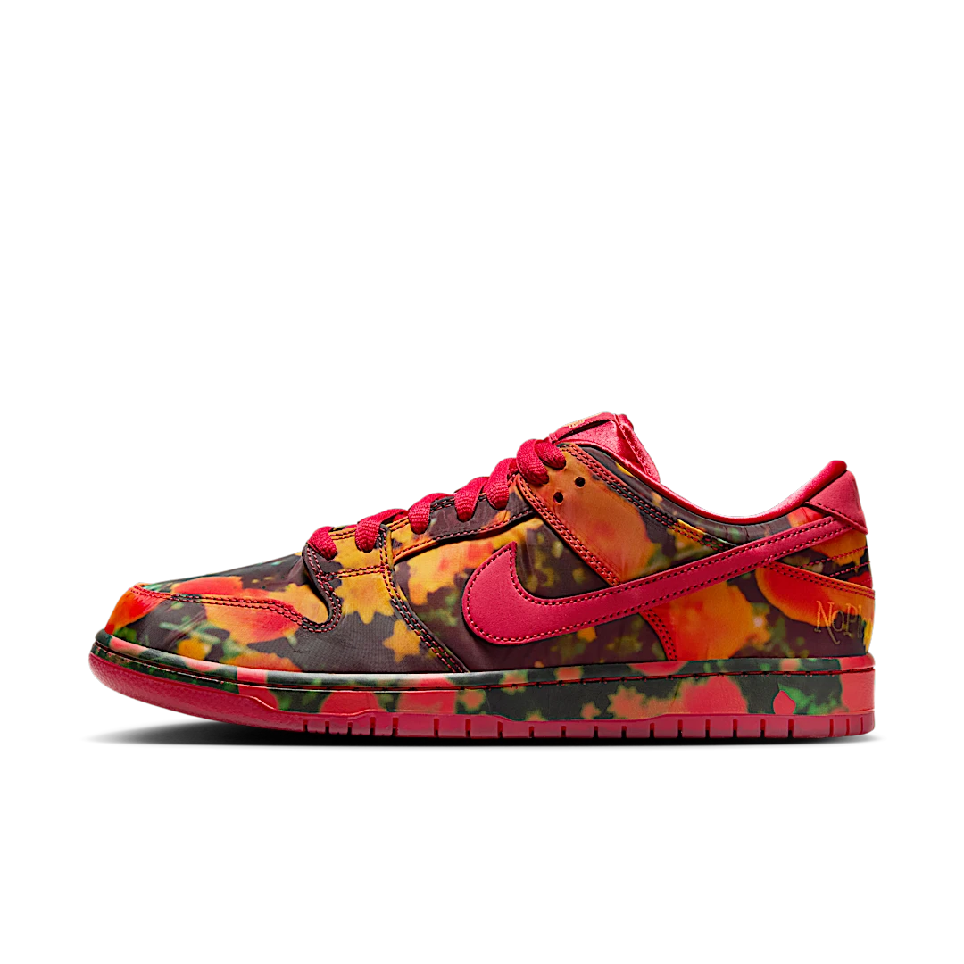 Nike SB Dunk Low The Wizard of Oz Poppy Field (FZ1291-600) - Sneak