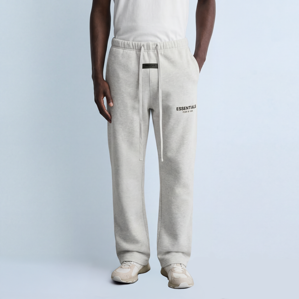 Fear of God Essentials Relaxed Sweatpants Light Oatmeal - Sneak
